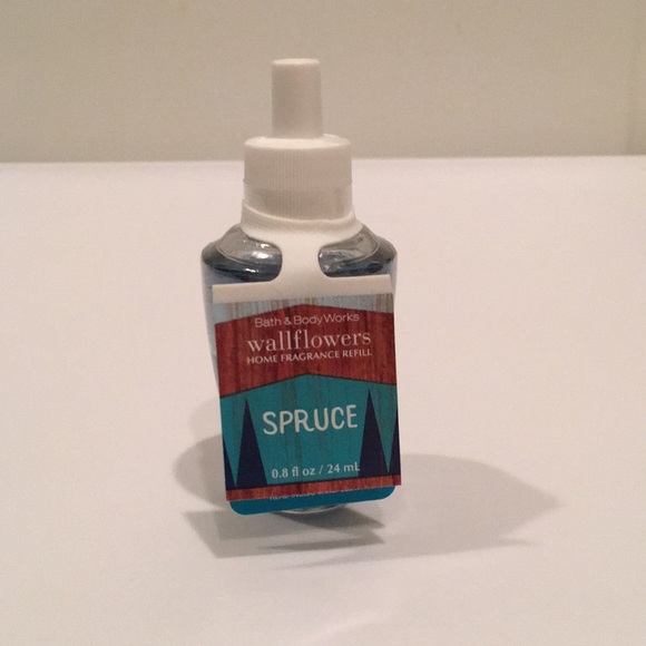Bath & Body Works | Accents | Spruce Wallflower Refill | Poshmark